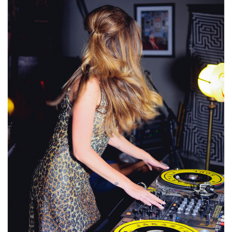 ALICE BOW™ Insoles - Beauty & Comfort United – Alice Bow